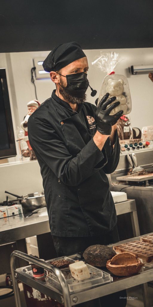 La Chocolaterie De Beussent,visite De L'atelier En Famille